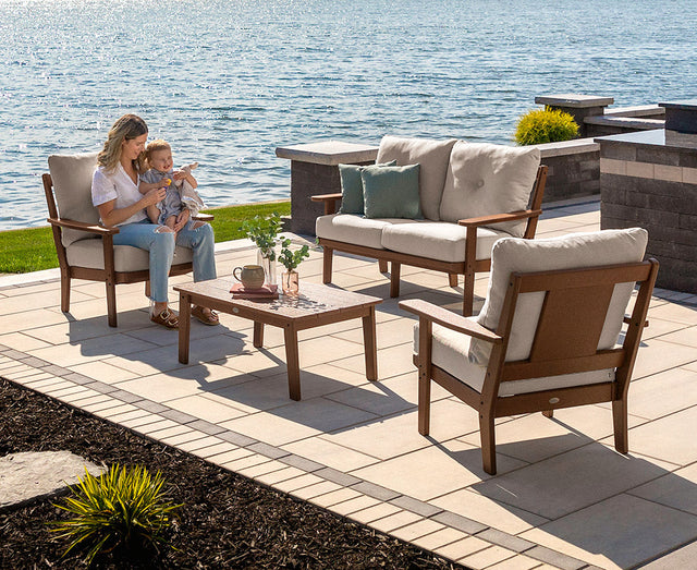 Choosing the Best Outdoor Color Schemes For Your Patio
